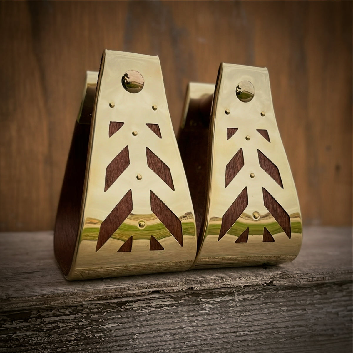 BRASS PINE TOP STYLE STIRRUPS – THE STIRRUP SHOP